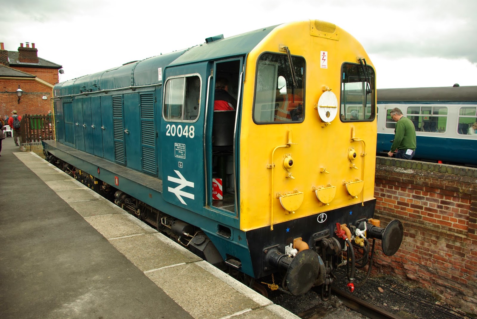 All Aboard with the Admiral!: April 2014