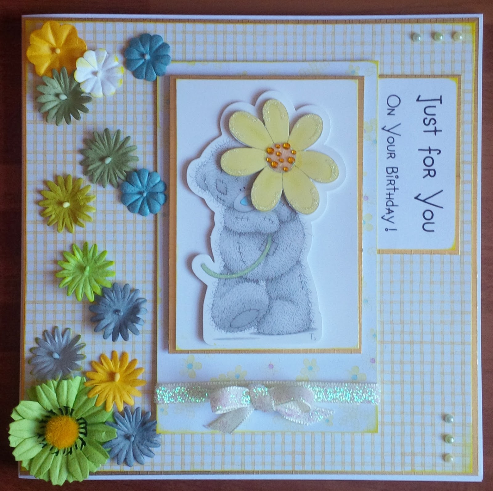 Amanda @ FreshScentsScotland: Tatty Ted Birthday Card - Girl