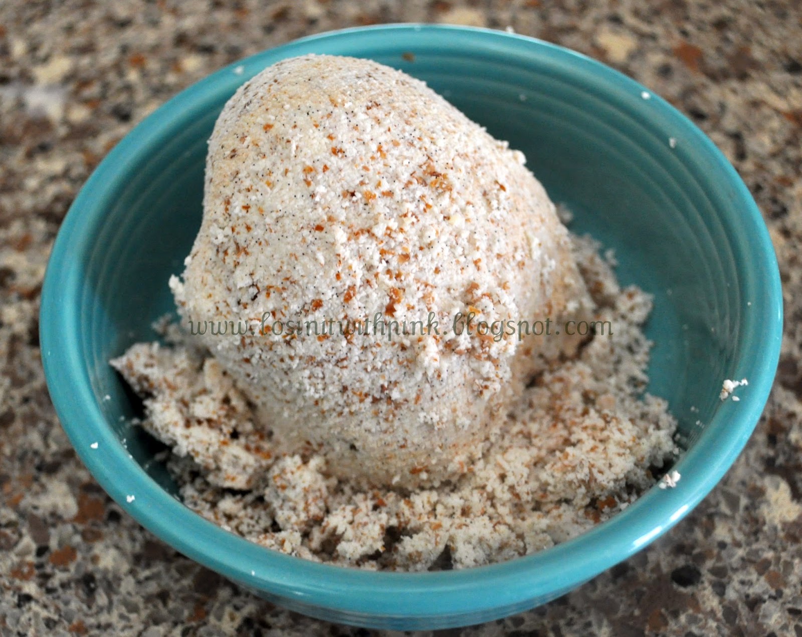 Losin' it with PINK: Make your own Almond Milk