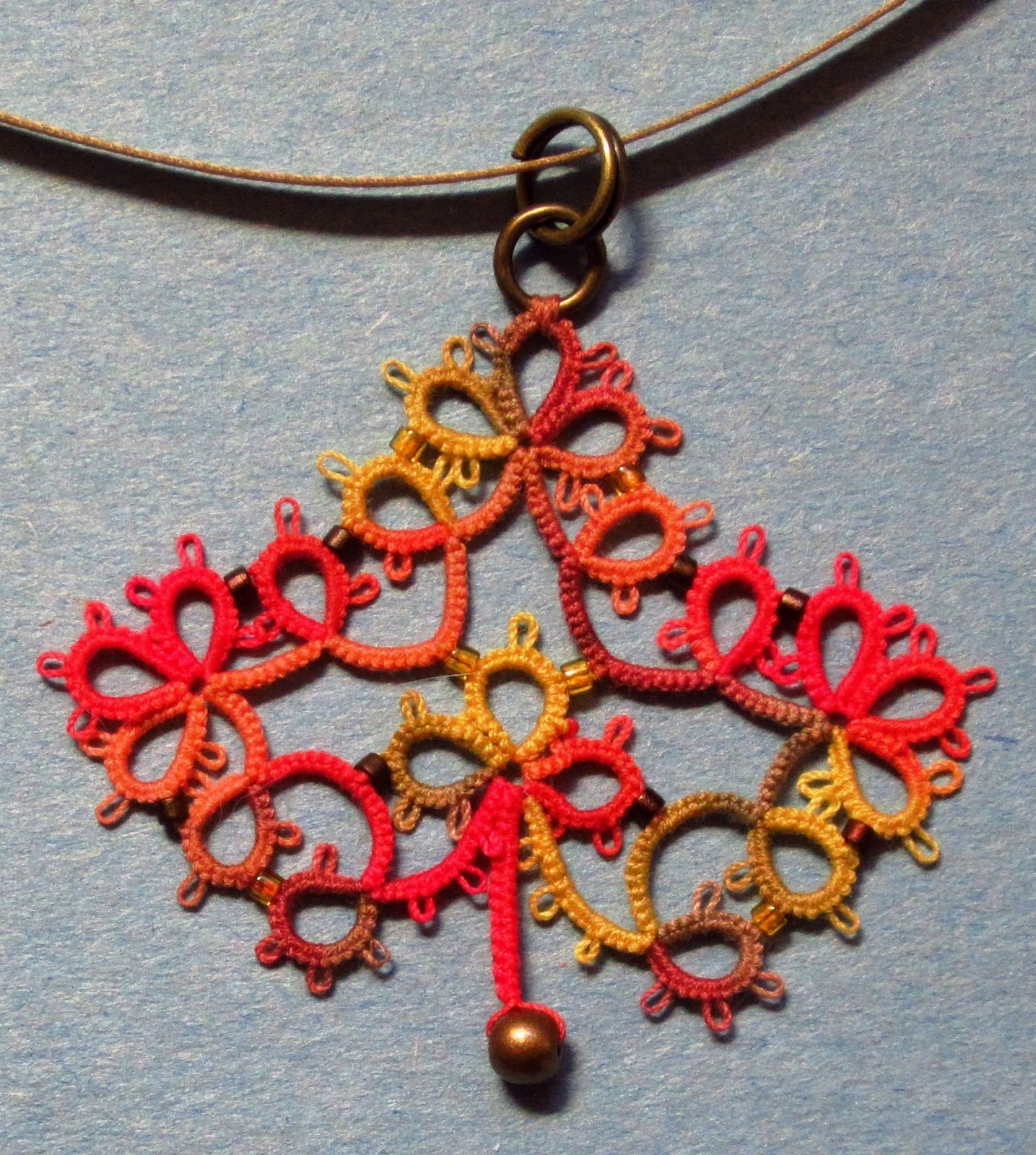 Tatting Fool: Another Maple Leaf