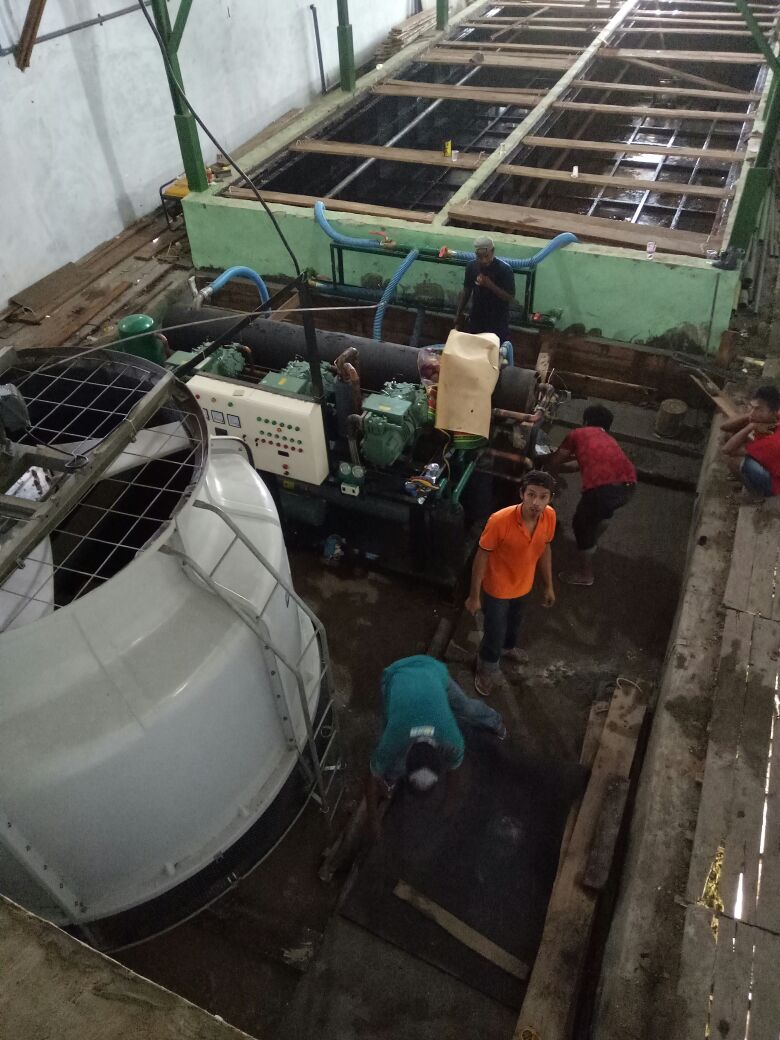 Contoh gambar pabrik es balok