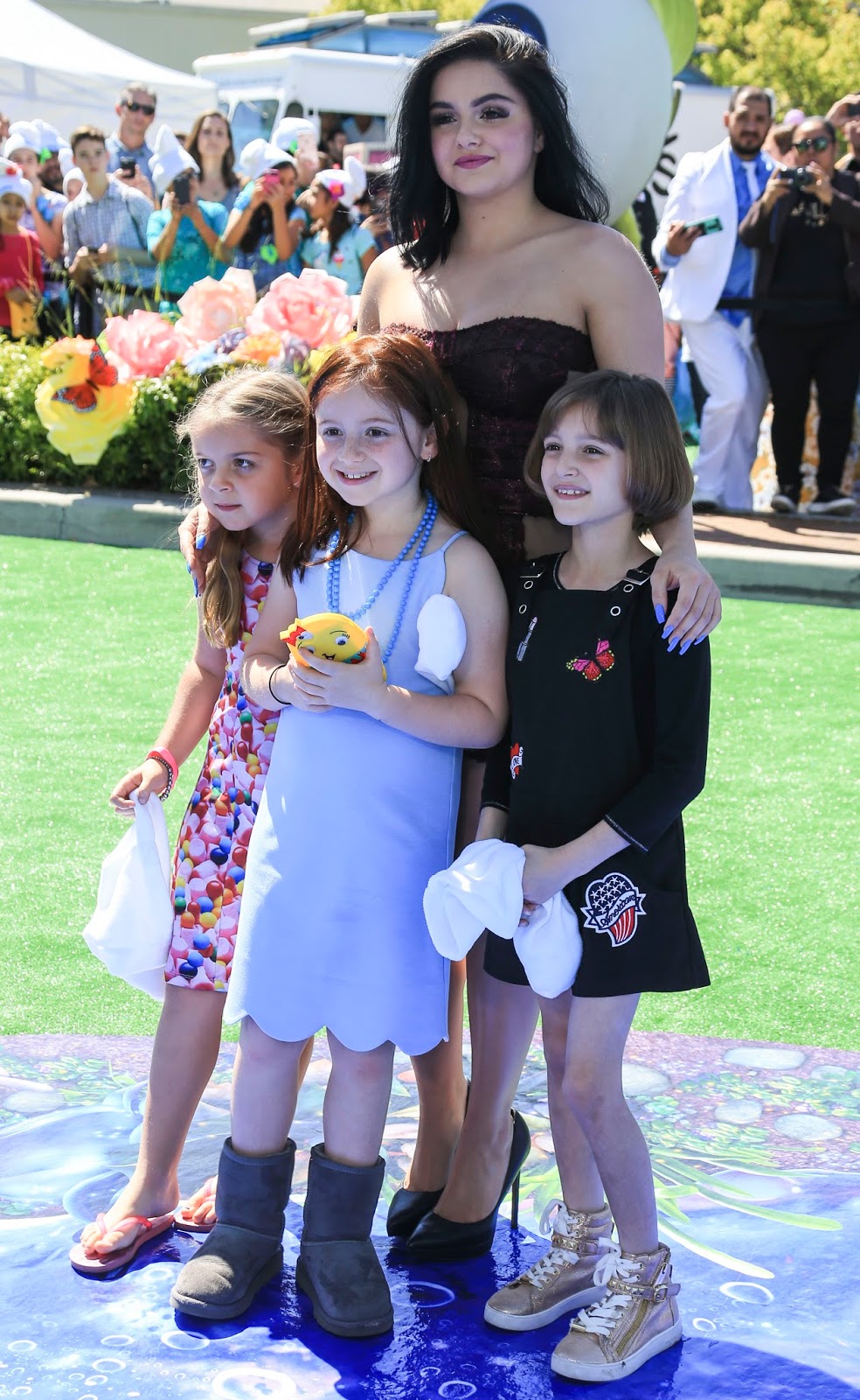 Daily Celebrities Paparazzi, Candid and Photoshoot Pictures: Ariel ...