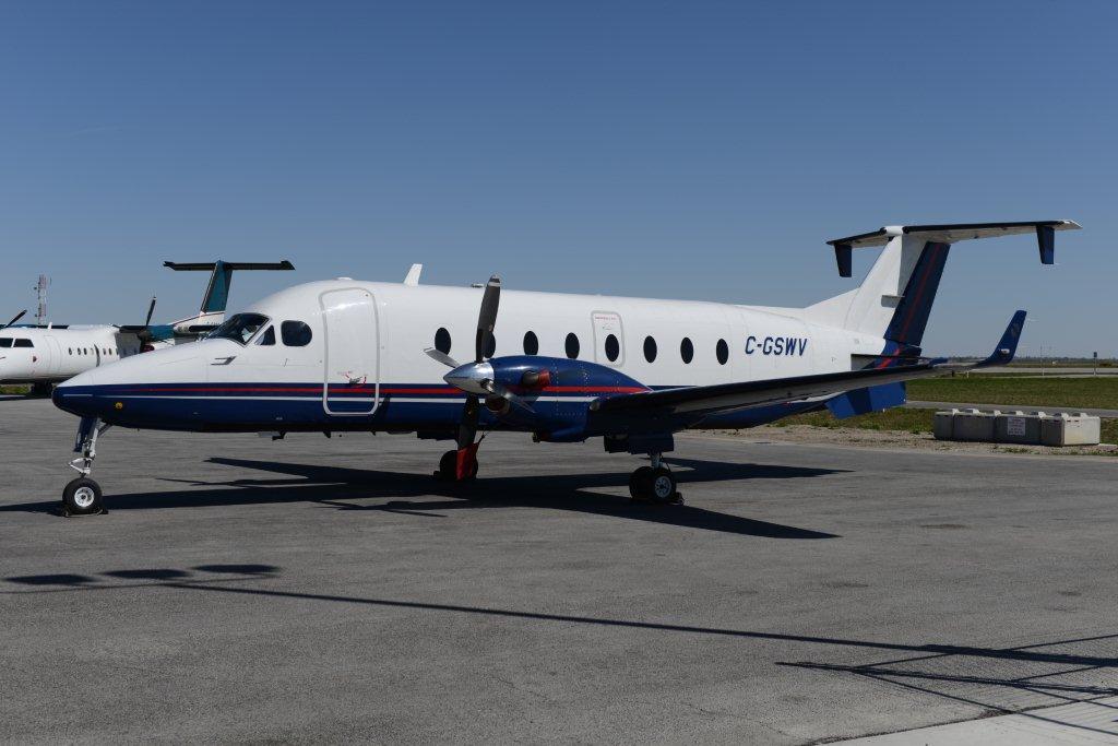 Flyingphotos Magazine News: SUNWEST AVIATION - B1900