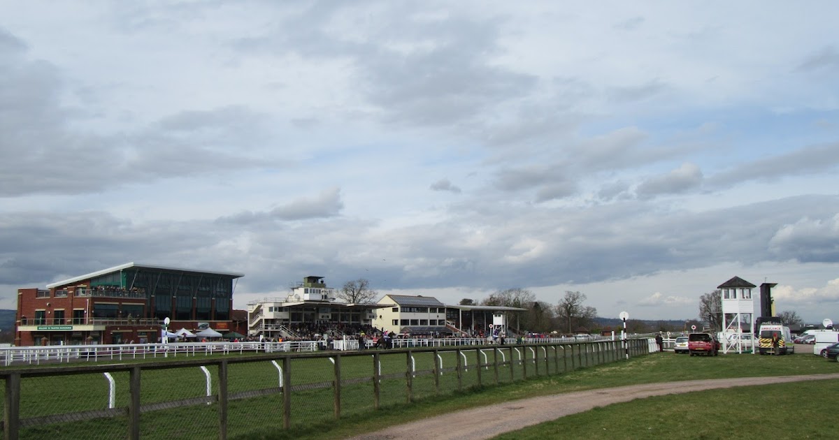 All The Racecourses - Horse Racing Nostalgia: Taunton Racecourse