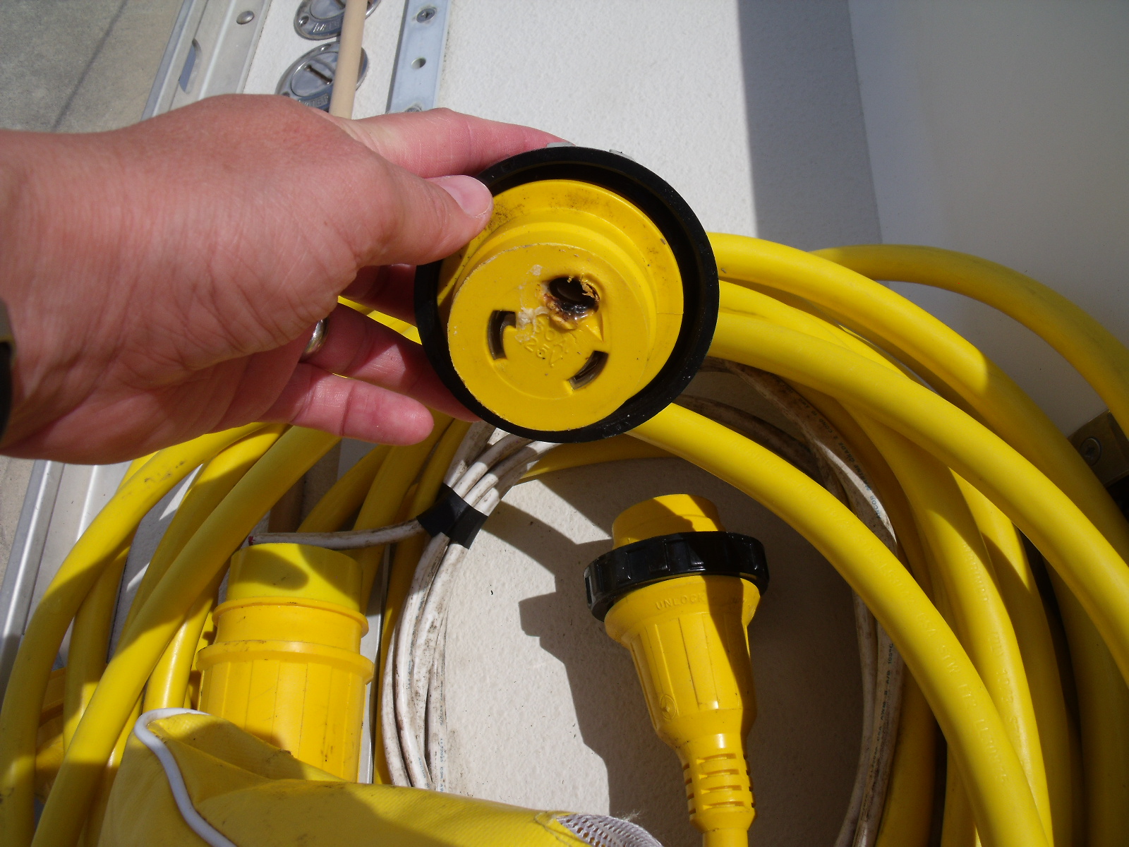 Wildcat Sailorgirl: Dumb Plug SmartPlug