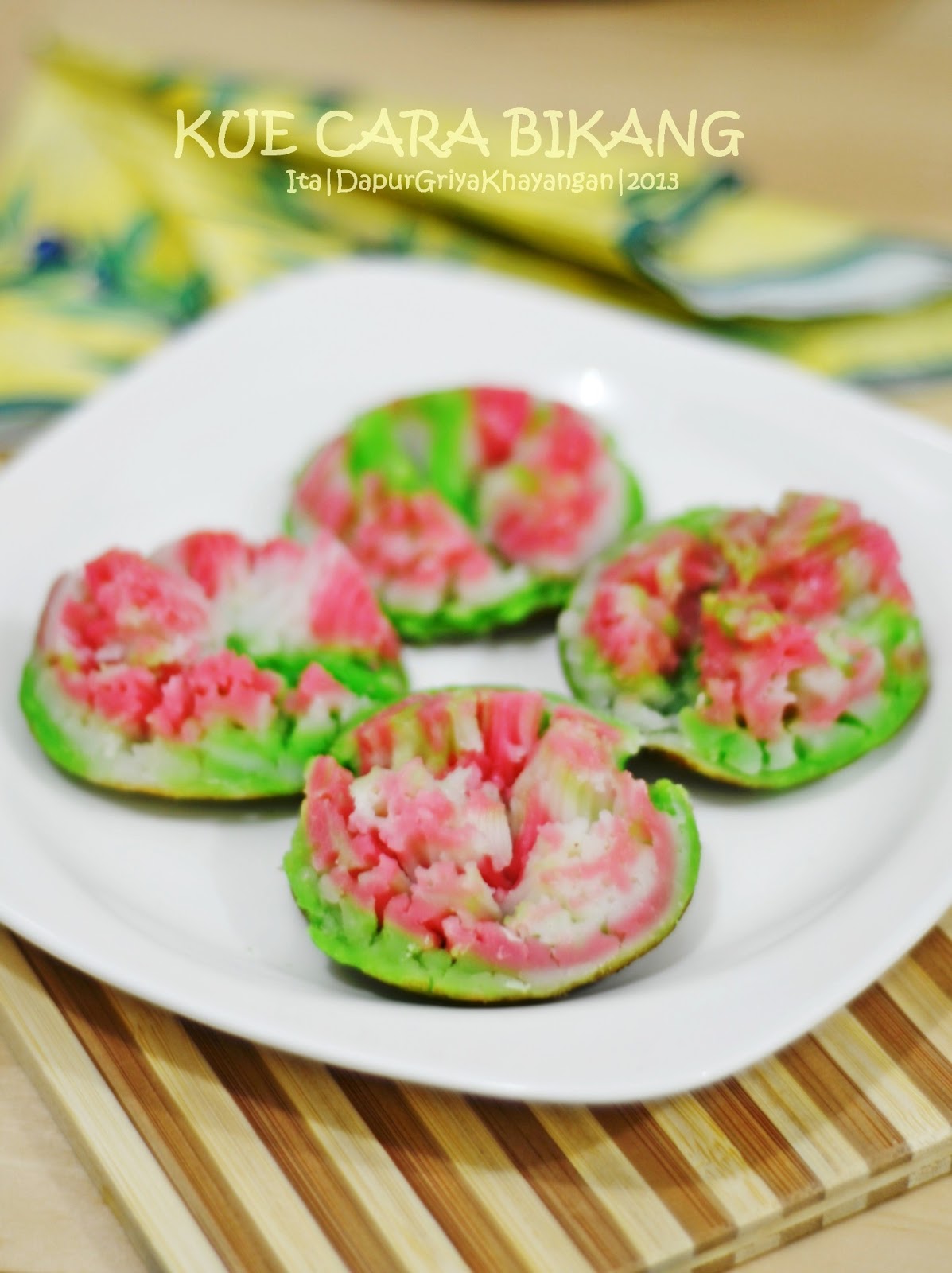 Dapur Griya Khayangan: Kue Cara Bikang