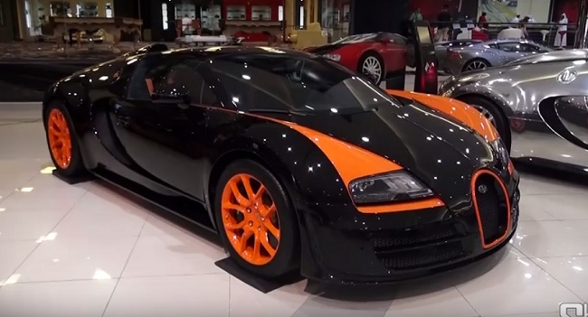 Video: The World's Greatest Modern Supercar Collection | Carsfresh