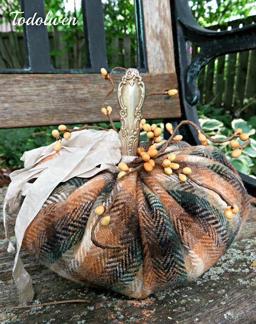 Todolwen: A New Pumpkin Is Made ...