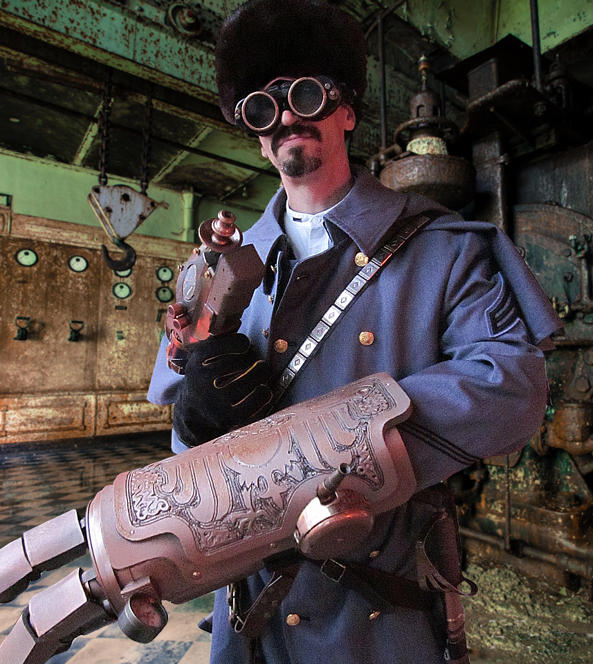 Battleground Hobbies: How to Build a Vostroyan Power Claw, Steampunk Style