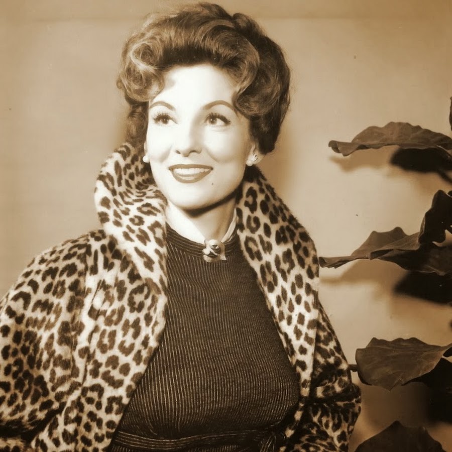 Slice of Cheesecake: Allison Hayes, pictorial