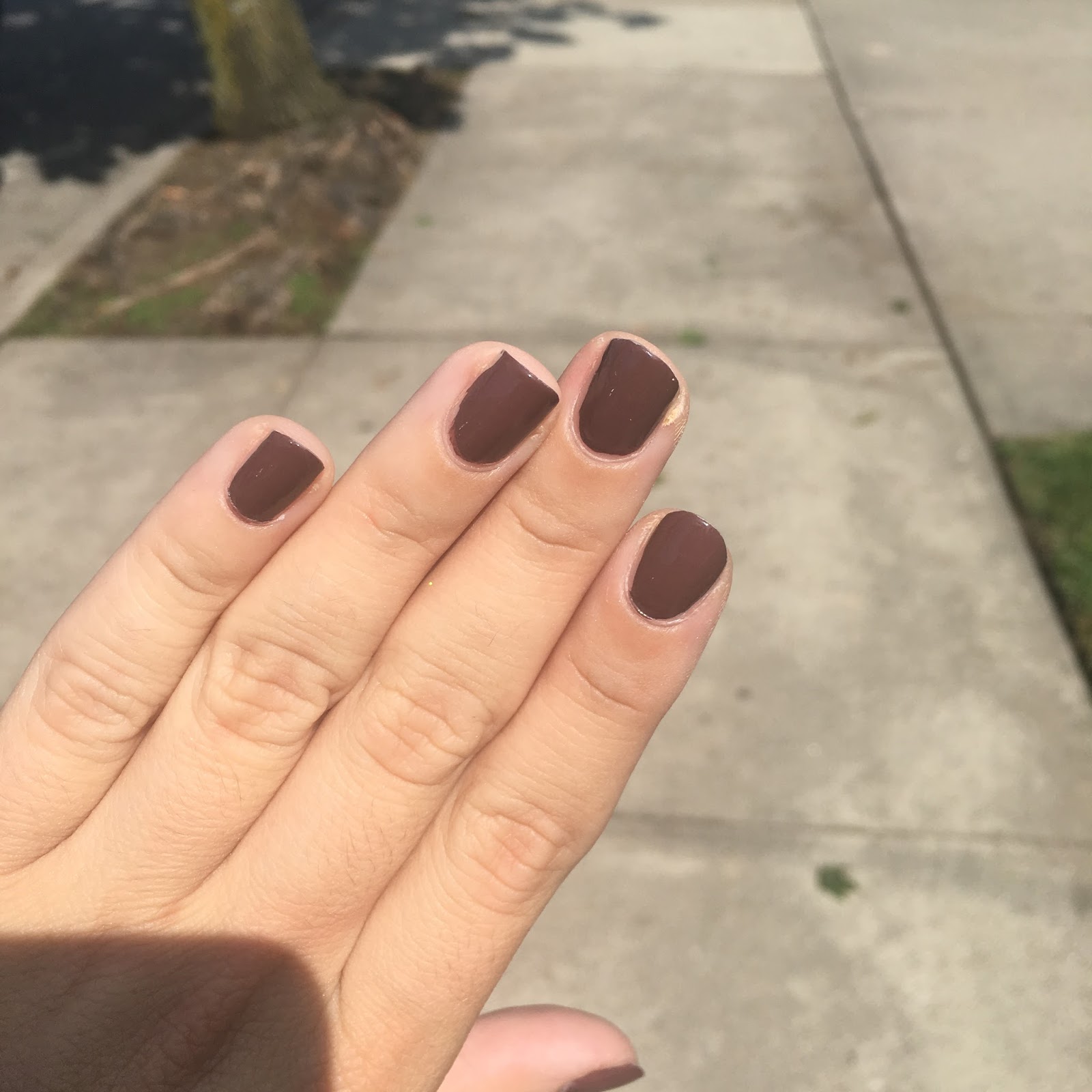 Manicure Monday: Caffeine Infused Nail Polish by Nails INC | Royally Pink