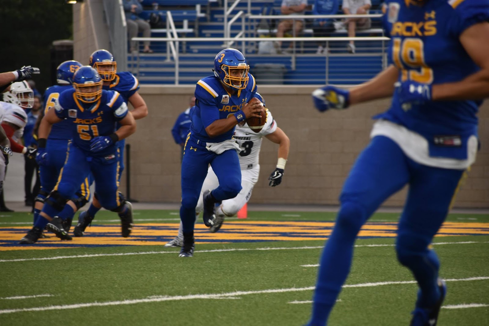 Position Preview: Quarterbacks – Jackrabbit Illustrated