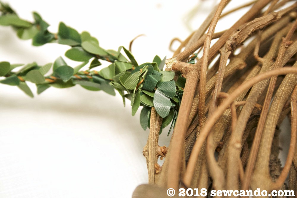 Sew Can Do: Ultra Easy Grapevine Easter Bunny Wreath Tutorial