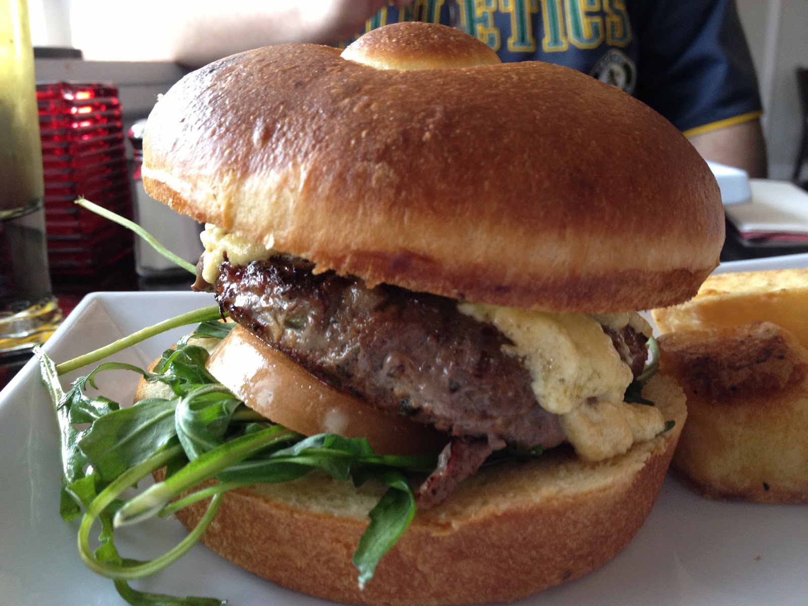 The Empire, Petone, 20/20 Burger (WOAP 2013) - 6/10