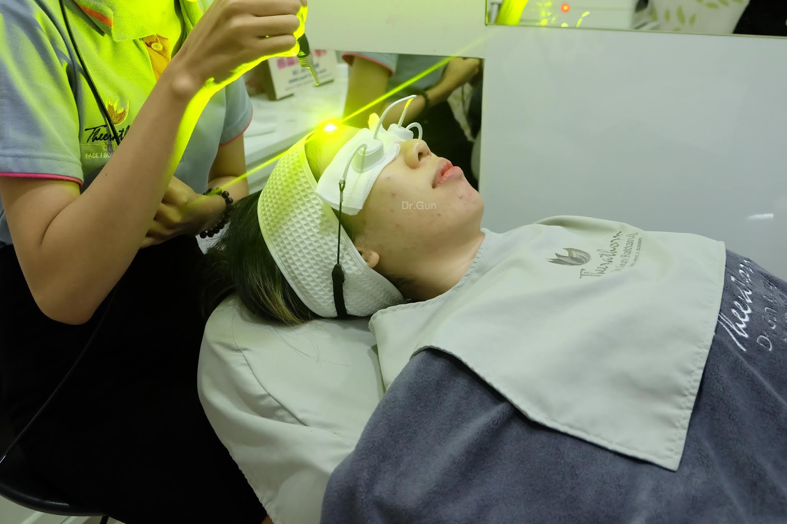 "Quadro Star Pro Yellow Laser" คืออะไร