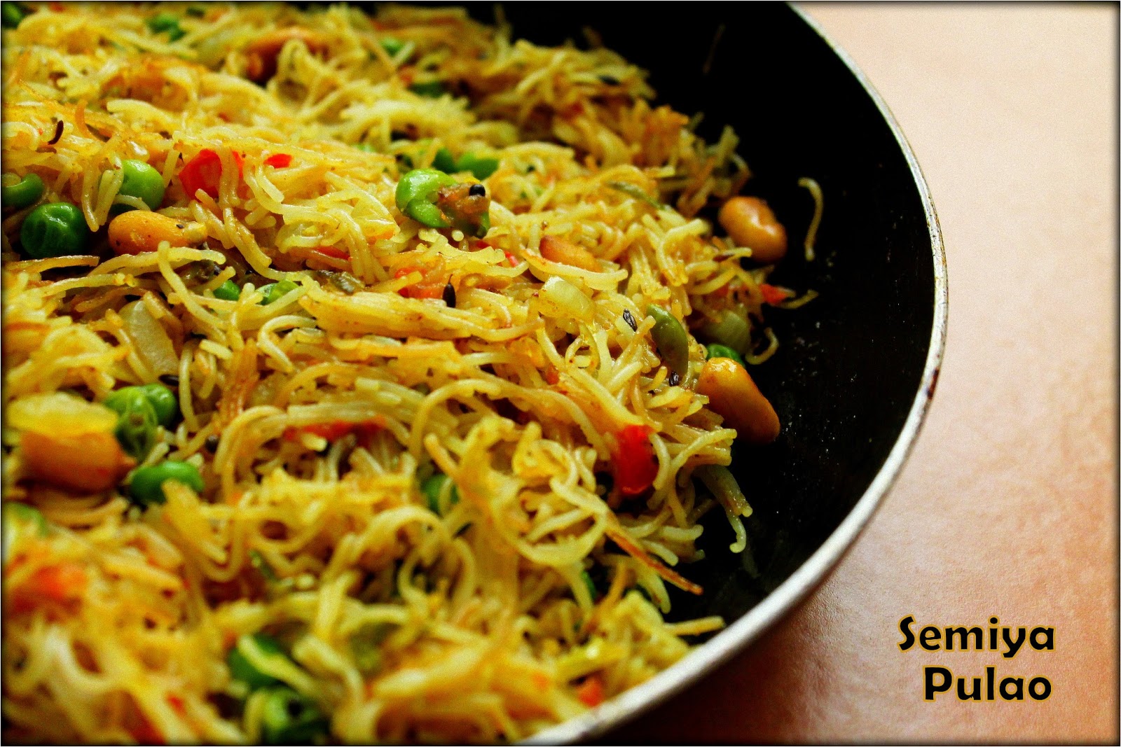 Food.. Food.... and........ Food: Semiya Pulao