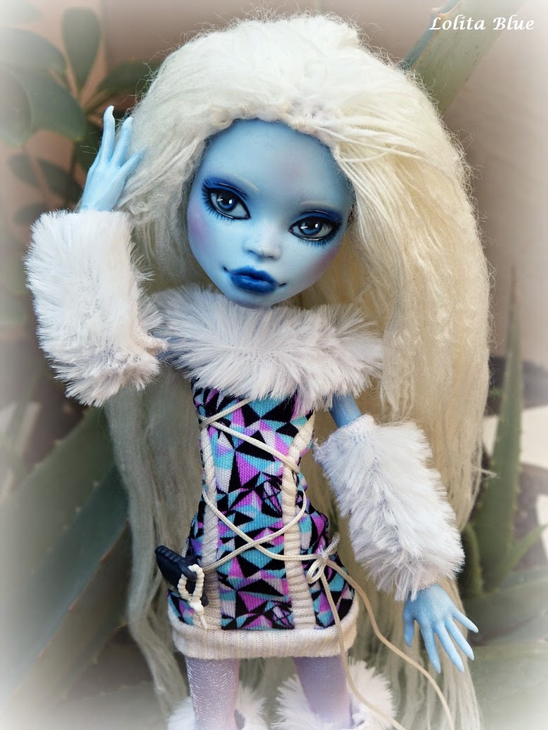MonsterComics: Blizzard - La Reina de las Nieves (Monster High Custom)