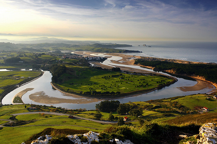 GEOGRAFÍA E HISTORIA: EL RELIEVE