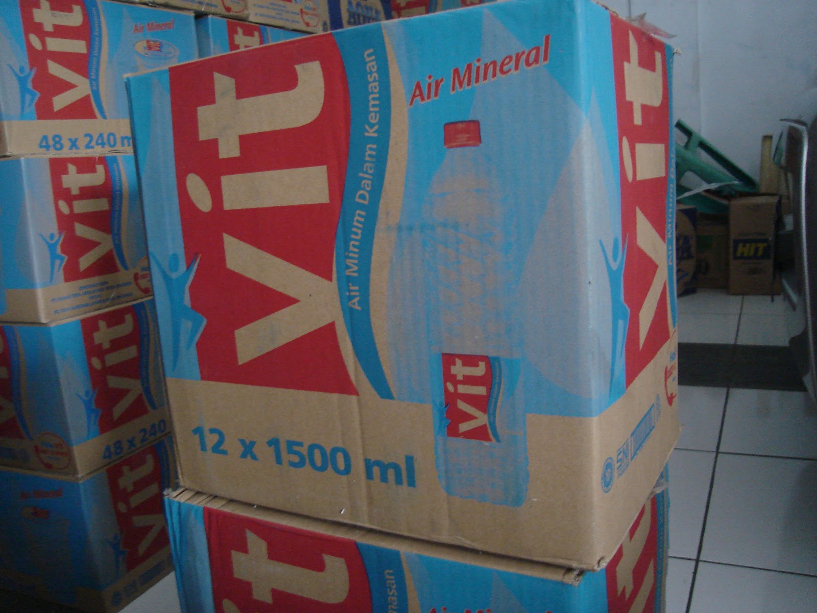 aqua home service baskoro: VIT 1500 ml