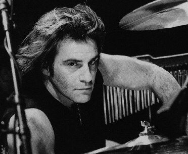 Everybody loves Bon Jovi: Happy birthday, Tico Torres!