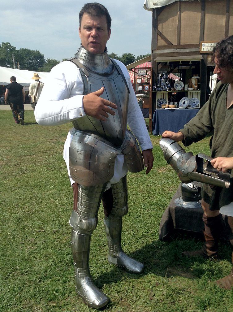 Diligent Dwarves: Fitting the Greenwich armour