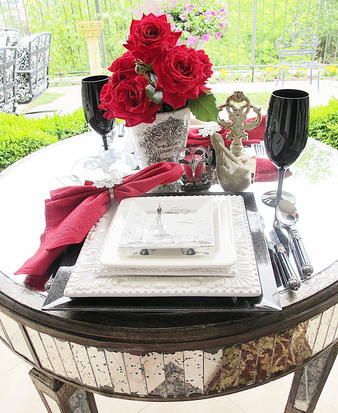 Paris Party - Purple Chocolat Home