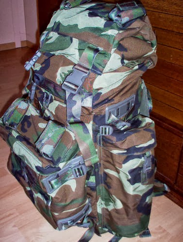 Webbingbabel: Italian Army Backpack SEYNTEX BELGIUM MADE