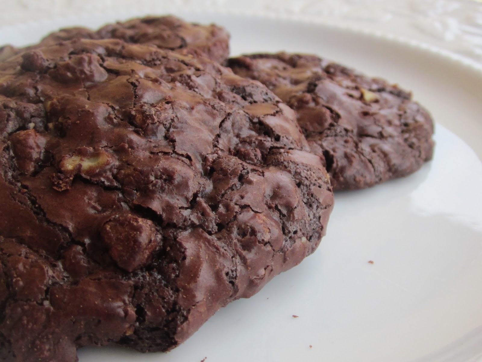 Chef Tess Bakeresse: François Payard’s Flourless Chocolate-Walnut Cookies