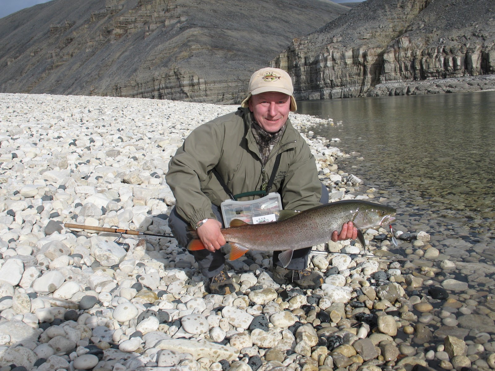 Wyprawy wędkarskie: Rosja - wyprawa wędkarska na Syberię.