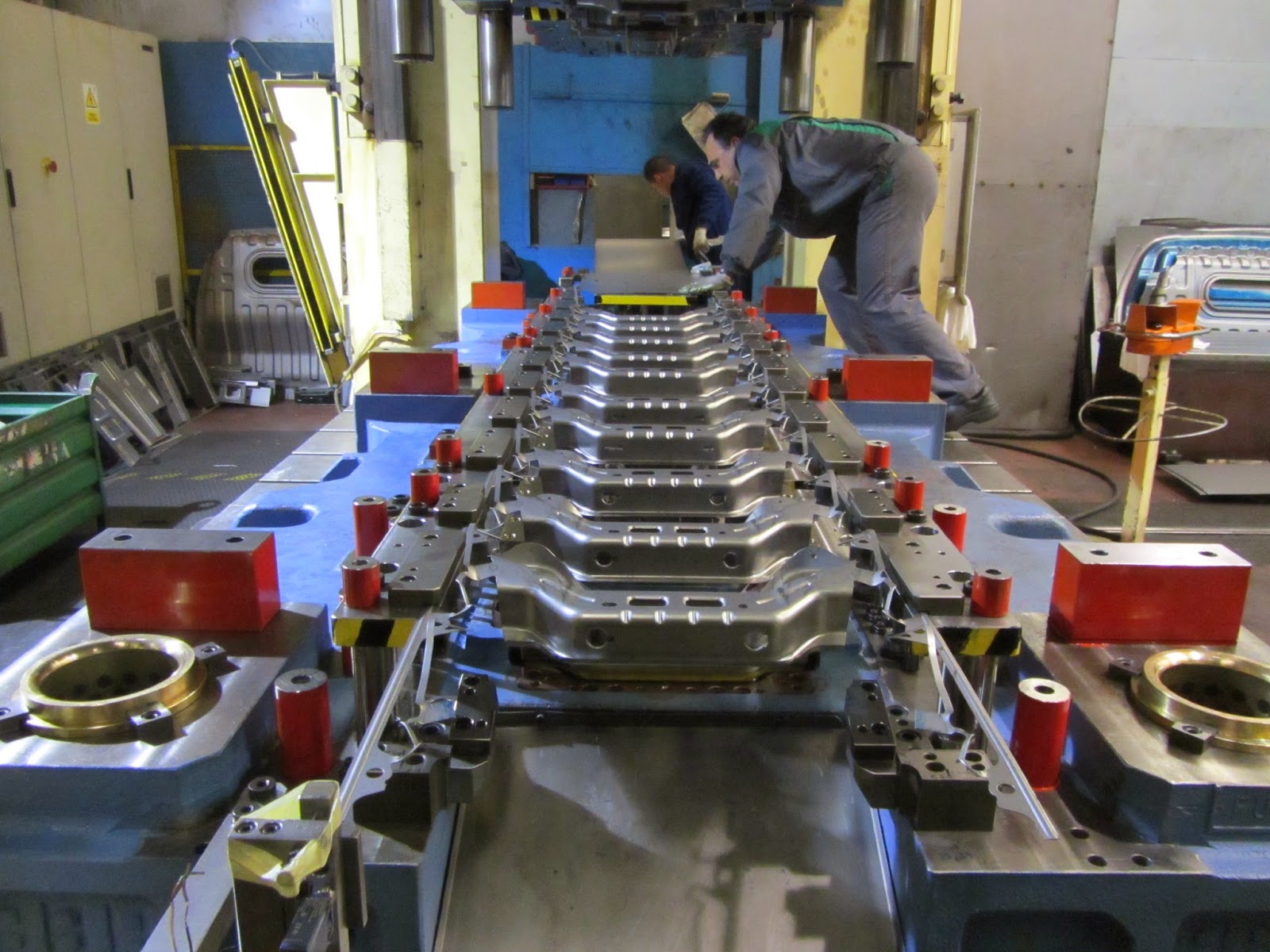 Homologación de troqueles: marzo 2014