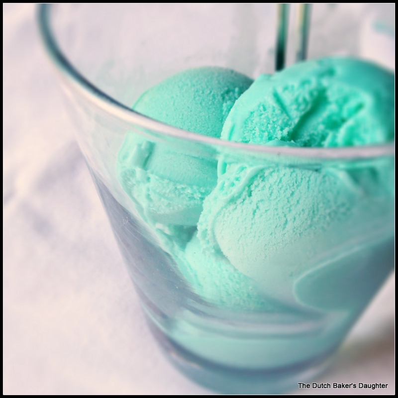 The Dutch Baker's Daughter: Blue Moon Ice Cream