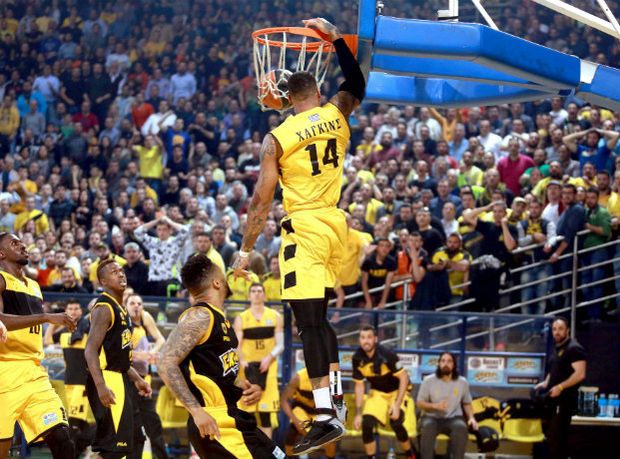 ΜΙΑ ΖΩΗ ΟΛΟ ΑΡΗΣ