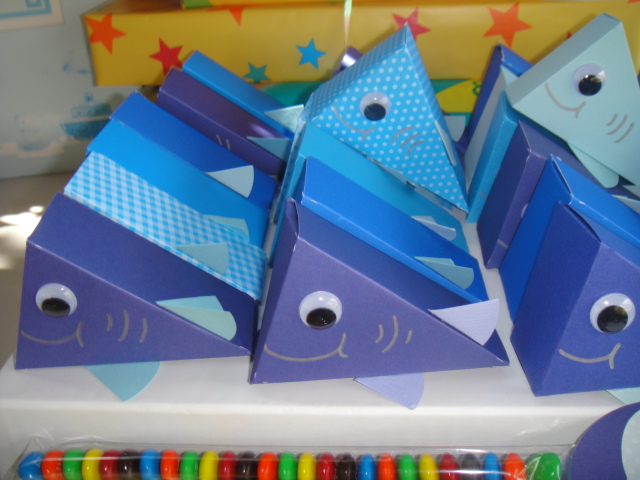Loves Happy Hour: Fish N Pinwheels