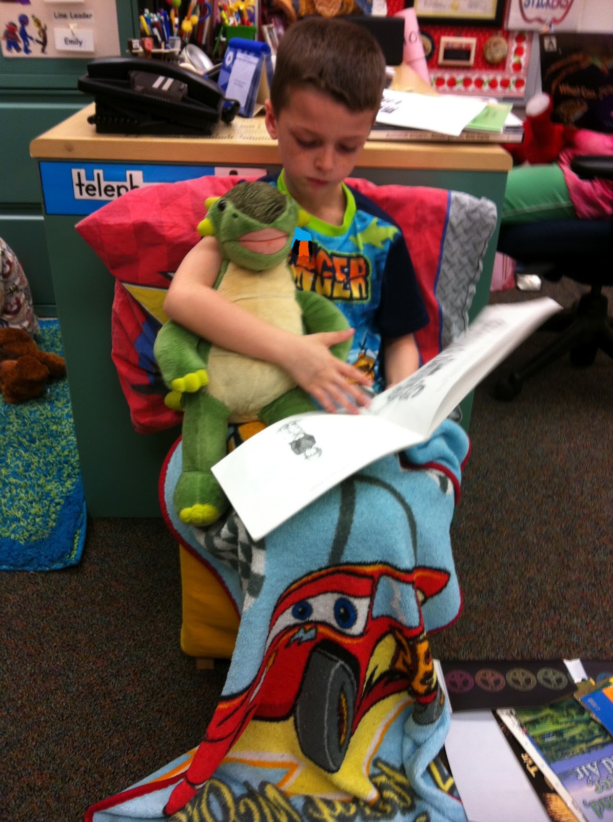 Mrs. Doiron's Kindergarten Class: Literacy Week 2012: School Wide ...