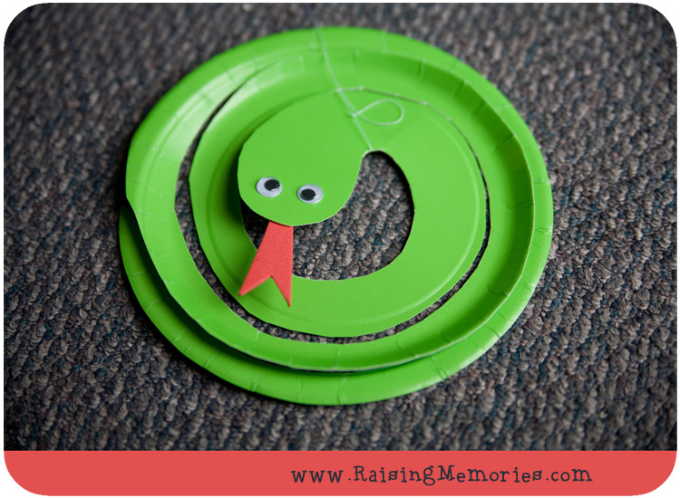 Paper Plate Snake Puppet Craft