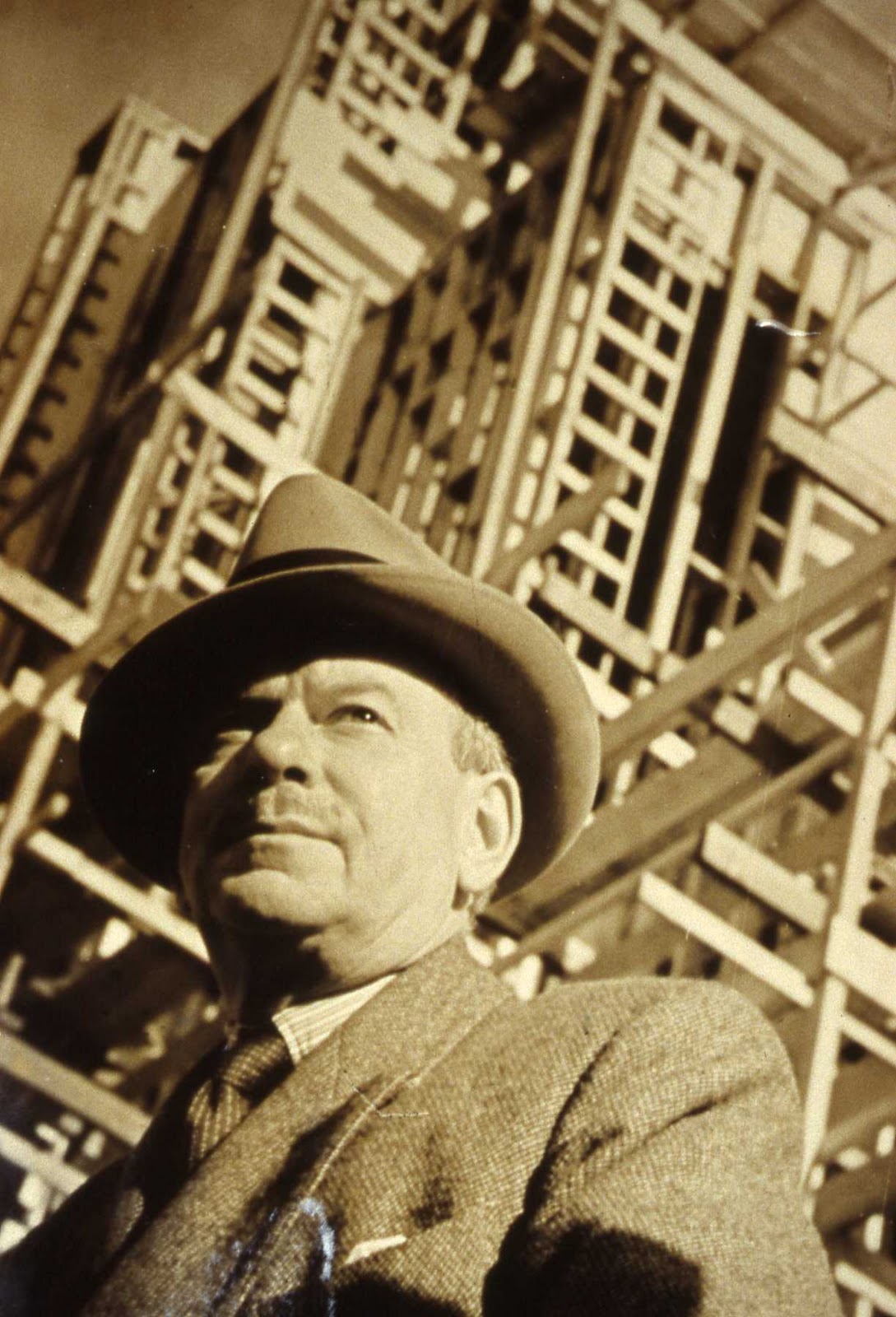 The Successful Design Business Practices of Walter Dorwin Teague