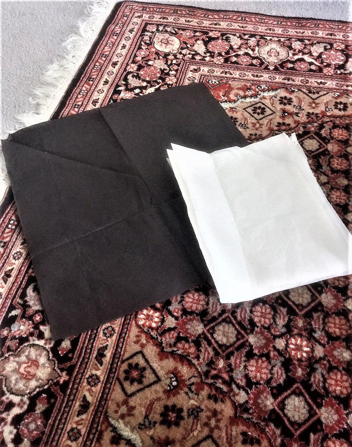 THE URBAN MONARCH: Tri-Color Tissue Paper Flower DIY