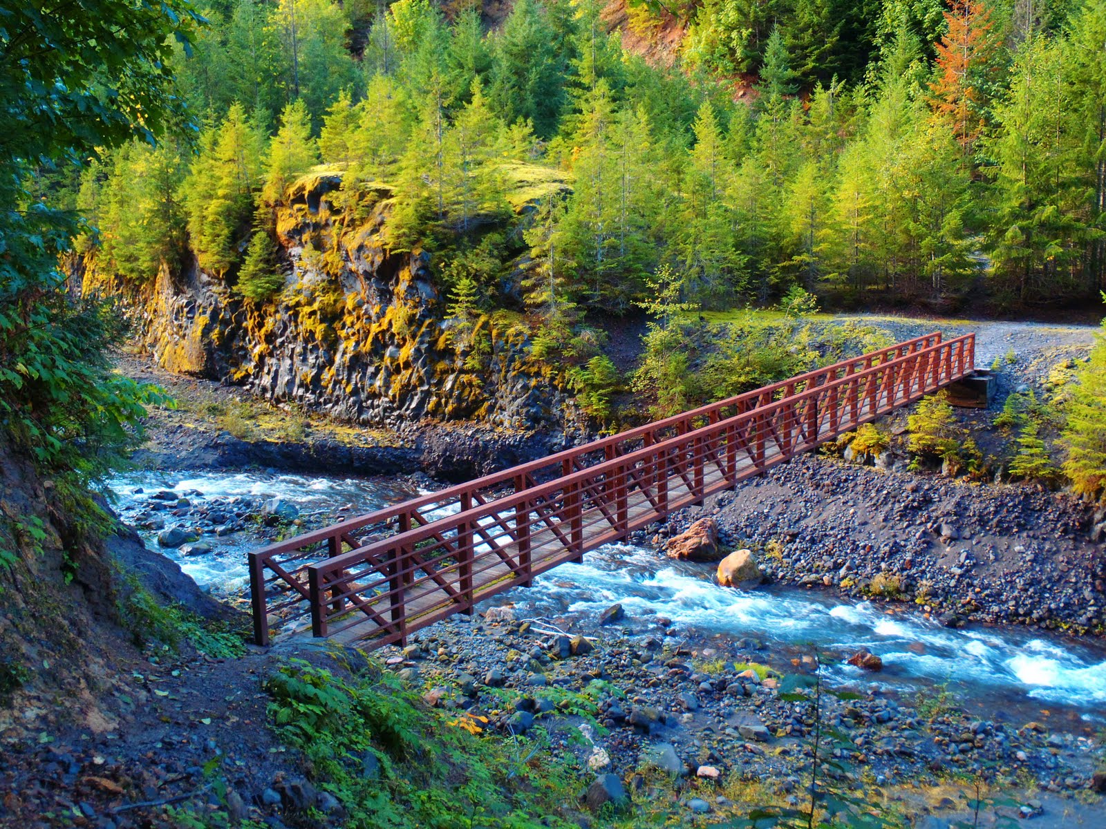 Northwest Livin': Lava Canyon