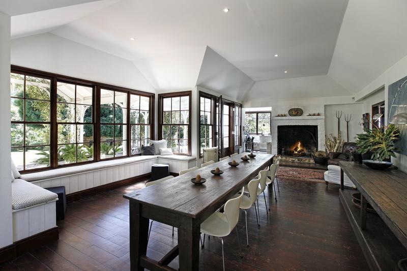 A Library of Design: A Picture-Perfect Country House, Part 1