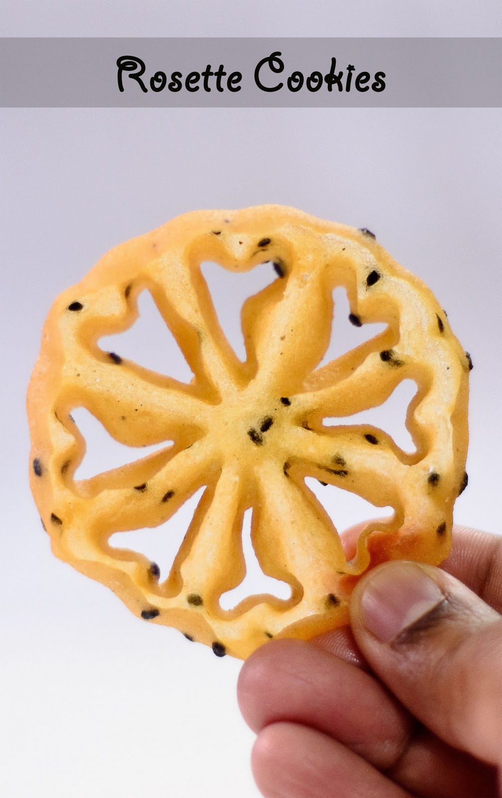 Vegetarian Tastebuds: Eggless Rosette Cookies