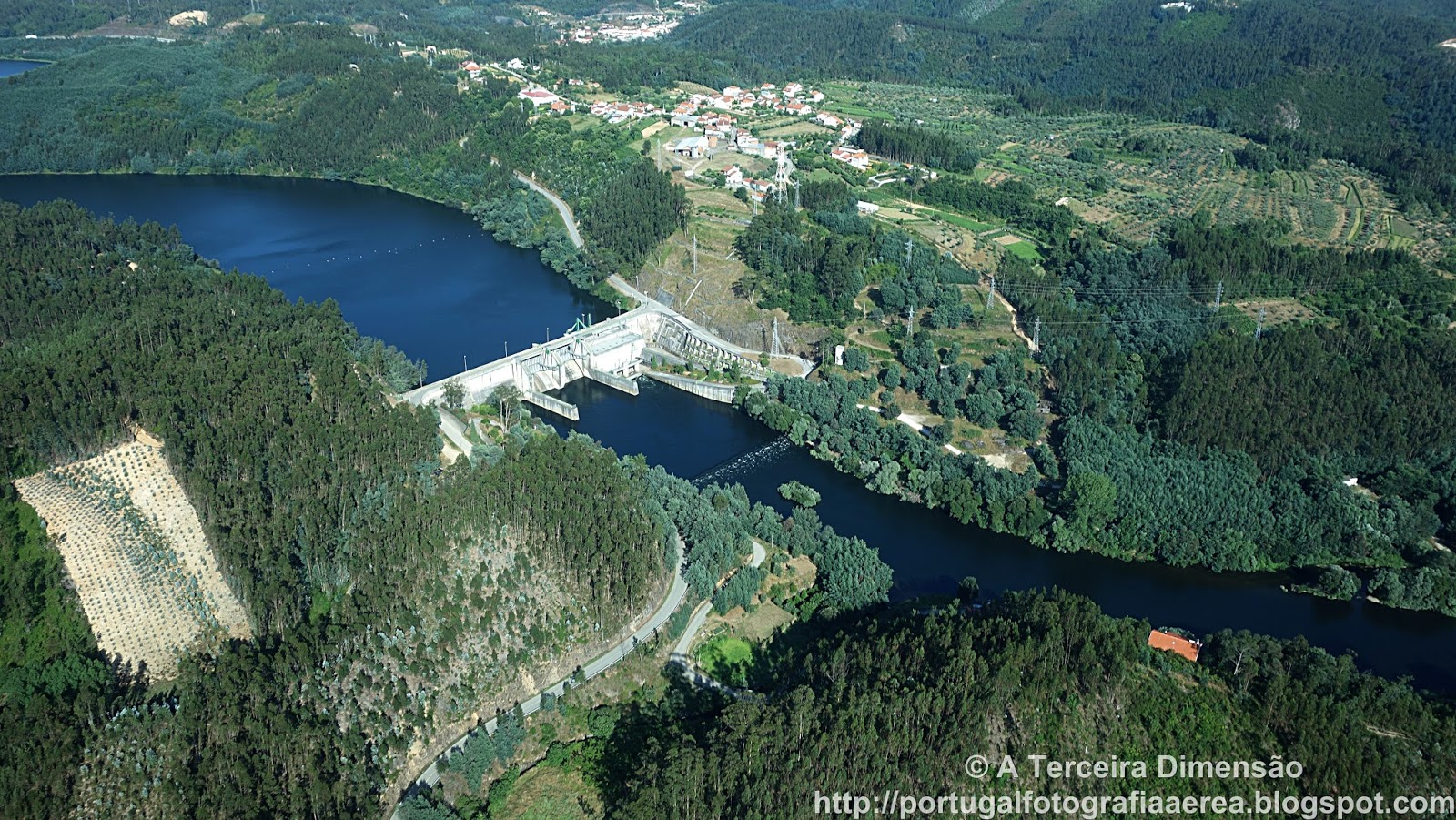 A Terceira Dimensão: Barragem da Raiva