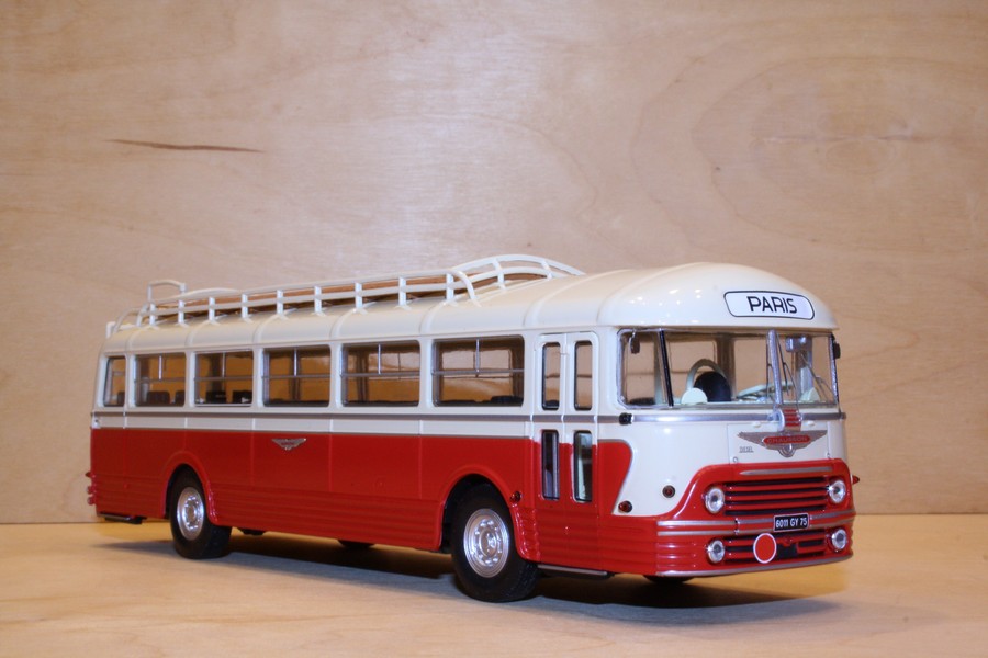 garage de poche les comparaisons de Thierry: AUTOCAR CHAUSSON AP52- 1956