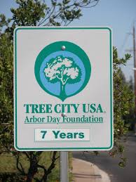 Maynard Life Outdoors and Hidden History of Maynard: August 2016