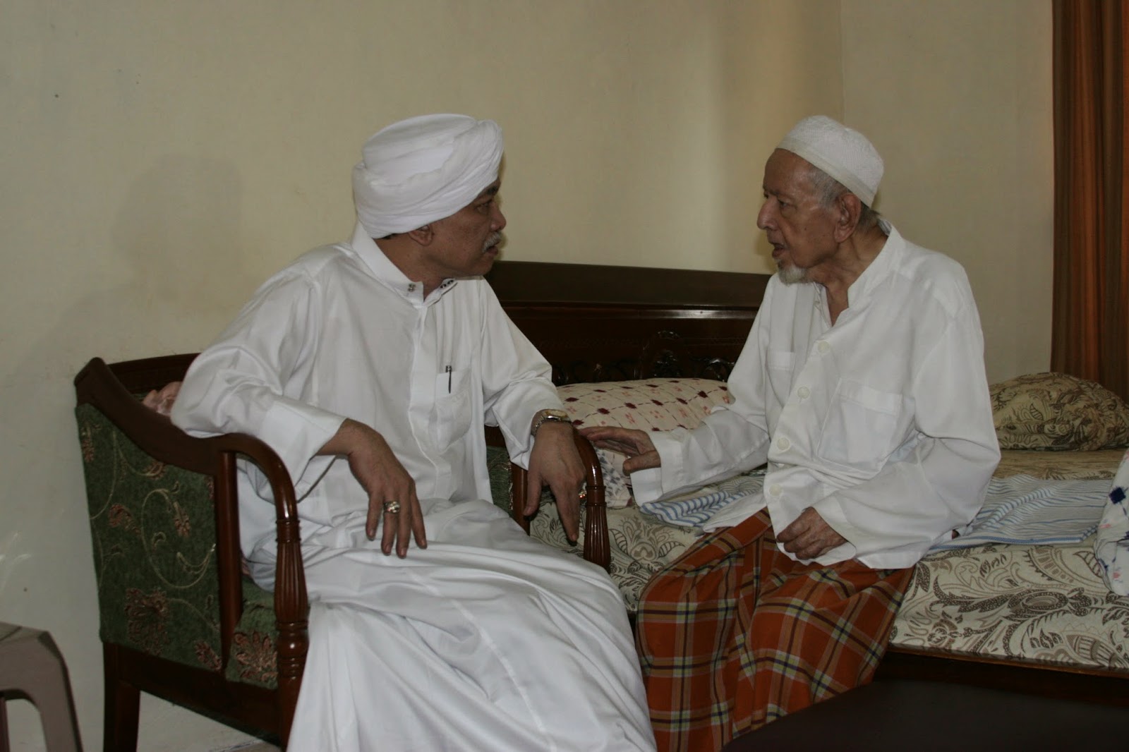 Dokumentasi Di Kediaman Habib Umar bin Abdullah Al-Athas (Jakarta ...