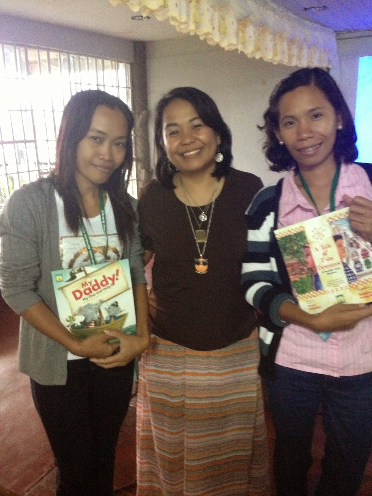 School Librarian in Action: Day 1 of the MUNPARLAS Bibliocare Sagada ...