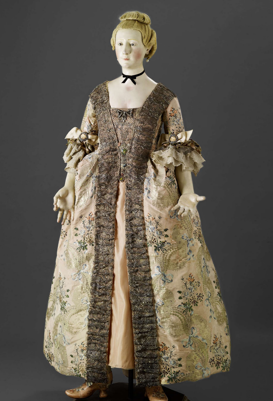 Two Nerdy History Girls: A Fashion Rarity: A Life-Sized French ...