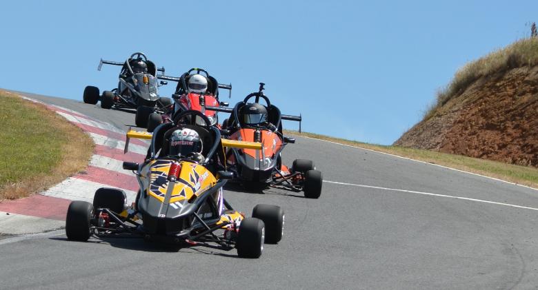 POPPA WHEELIE: HYPER PRO RACER