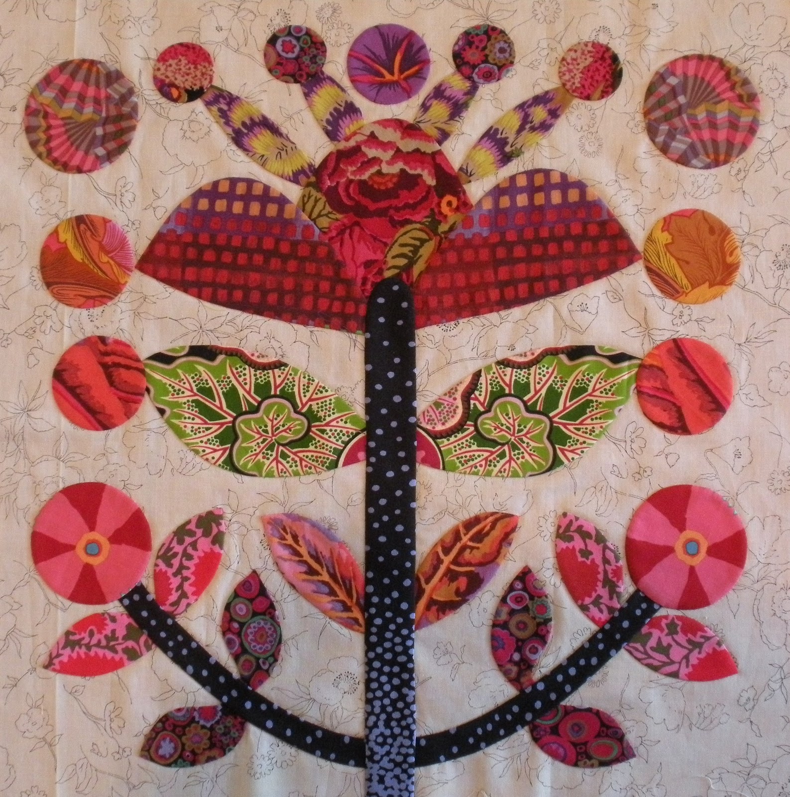 Glorious Applique: First of the Lollipops.....