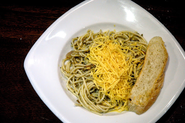 DUDE FOR FOOD: Flavors of Ilocos: A Fusion of Flavors at Bigaa GastroPub