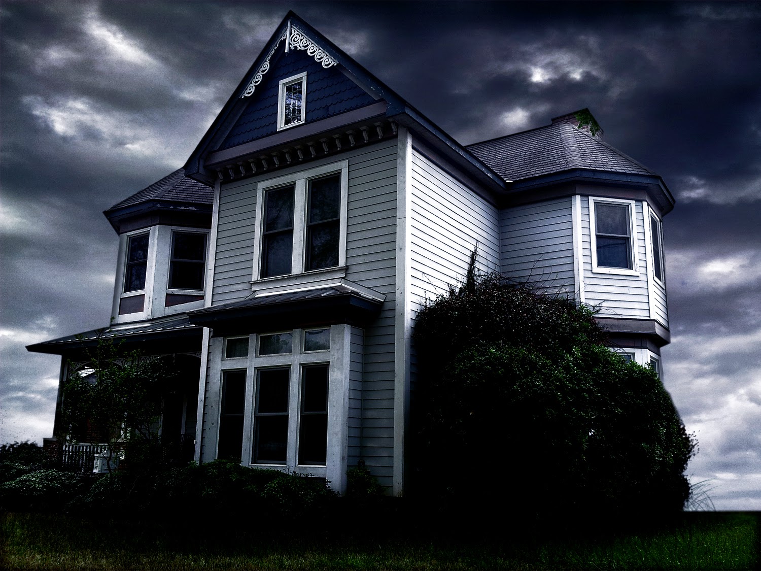 Suspense, She Writes: Interview With a Ghost With Paranormal ...